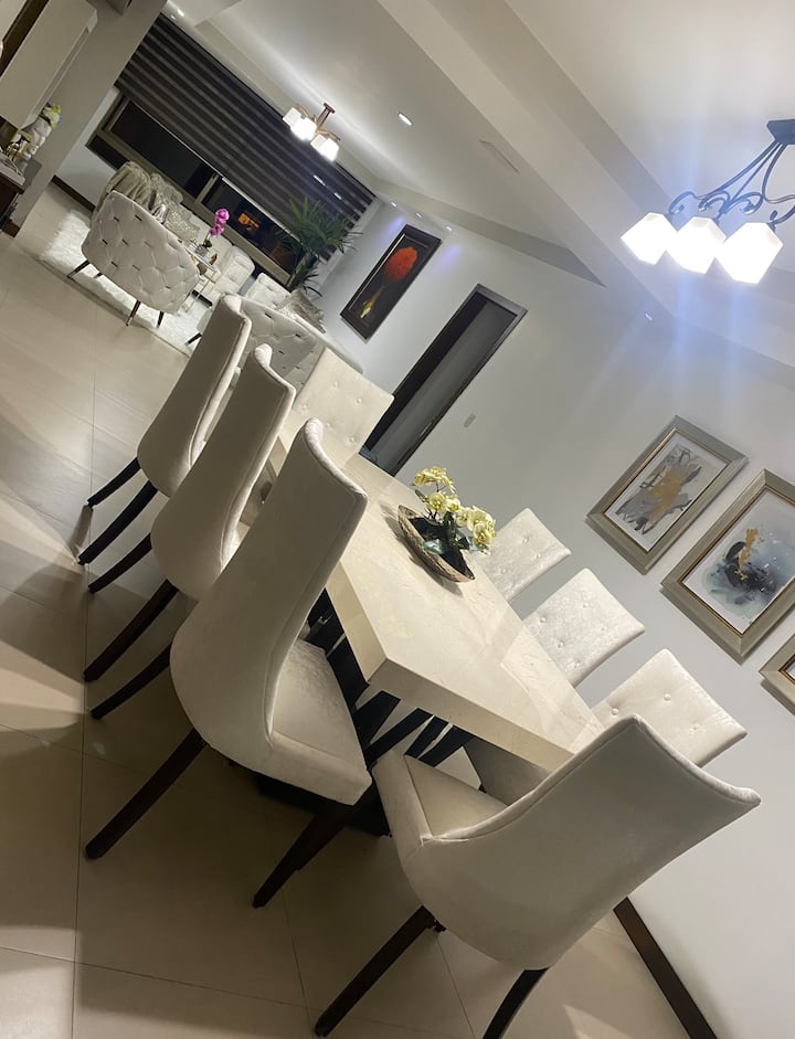 Hermoso Departamento En Cuenca - 昆卡