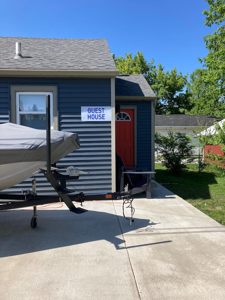 *Charming Cozy Cottage Retreat Relax Recharge - Port Clinton, OH