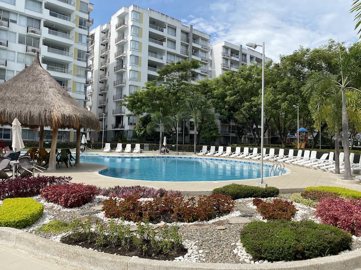 Apartamento Superparchado En Ricaurte - Ricaurte