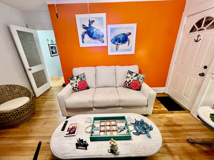 Blvd Beach House - Charleston, WV