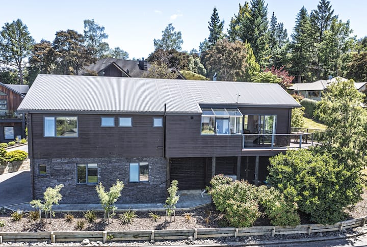 Hanmer Panorama - Hanmer Springs
