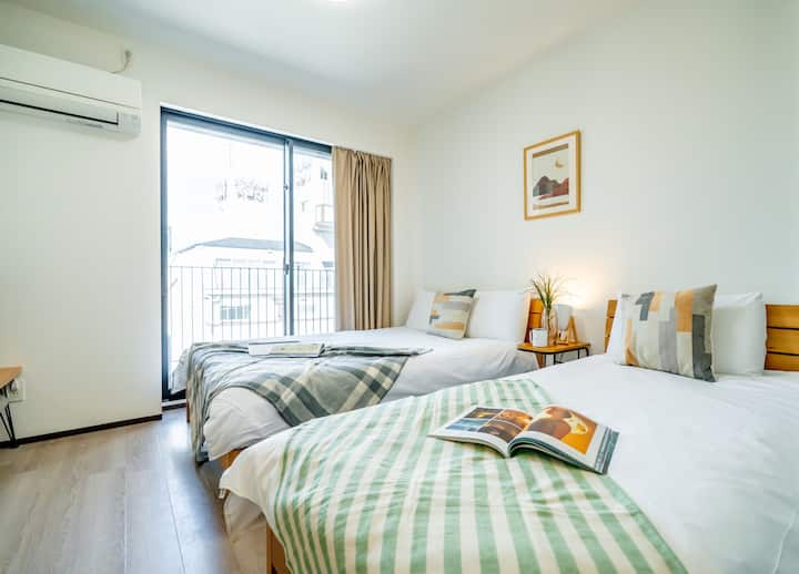 Namba Sinsaibashi 2 Min By Subway・umeda Tenoji Usj - Osaka