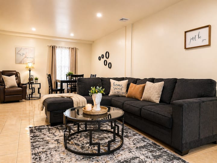 2 Bd Apt/parking/ewr/prudential/fifa/19 Mins To Ny - Newark, NJ