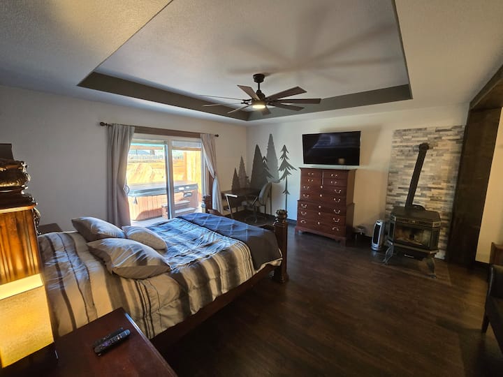 The Crescent House - Lake City, CO