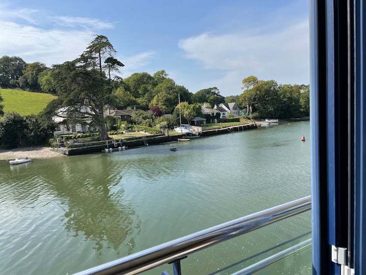 Stunning Estuary Side Apartment - Kingsbridge
