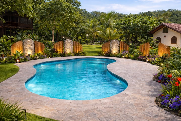 Surfers Paradise - Las Planadas Cabin Yankee Beach - Nicaragua