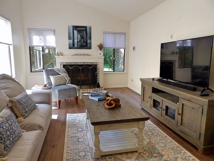 Your Home Away From Home Michigan ! - Farmington Hills, MI