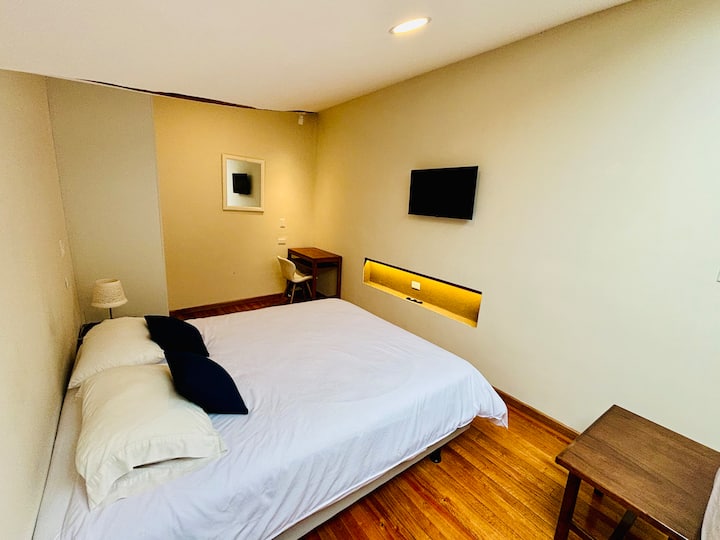 Chic Adobe Loft In Historic Heritage Site - Cuenca