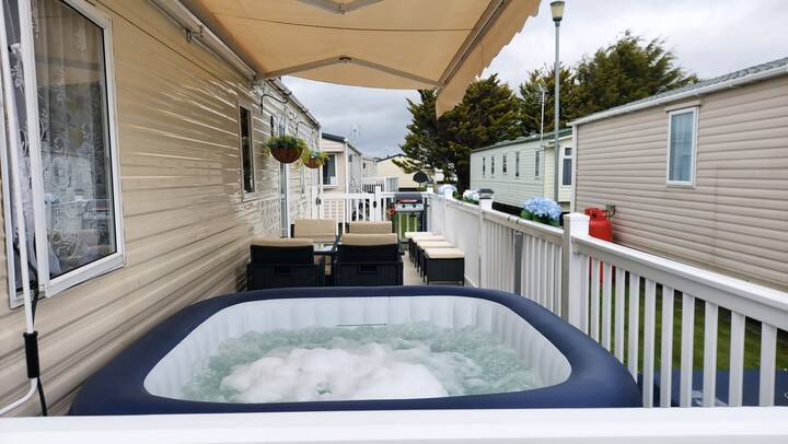 Skyla Vista(hottub Retreat) - Colchester