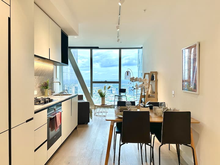Sky High One Bedroom Apartment @ Wsp With Pool - Melbourne