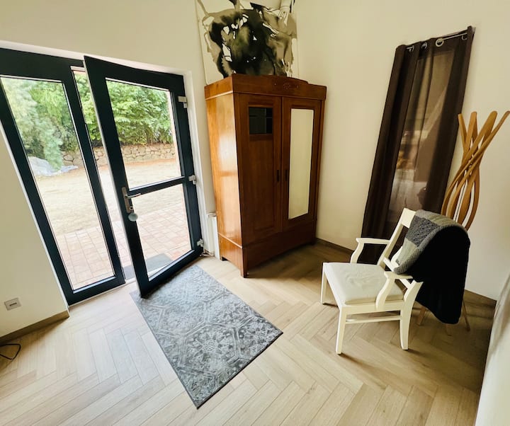 Lofty Scheunen-apartment Mit 2 Terrassen Und Sauna - Mecklenburgische Seenplatte