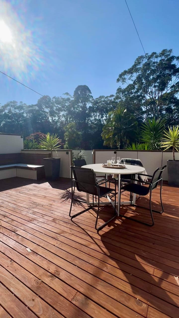 Lake Shore And Beach Retreat - 中海岸