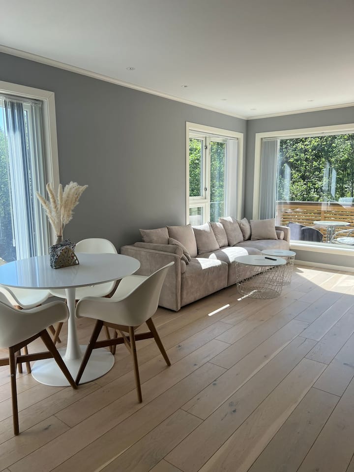 Beautiful 3 - Rooms Apartment Close To The Nature. - Oslo