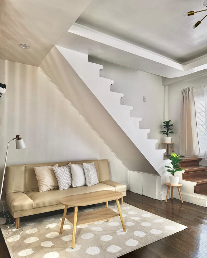 Stylish 3br 2bath Townhouse, Unit D W/ Parking - Baguio