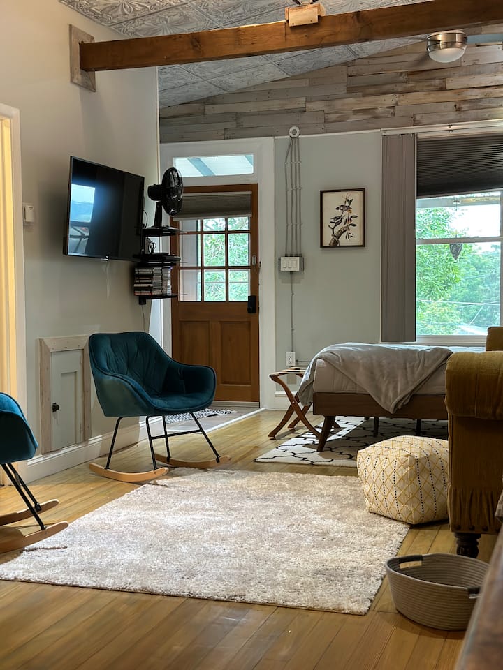 Studio In The Heart Of Orwigsburg - Hamburg, PA