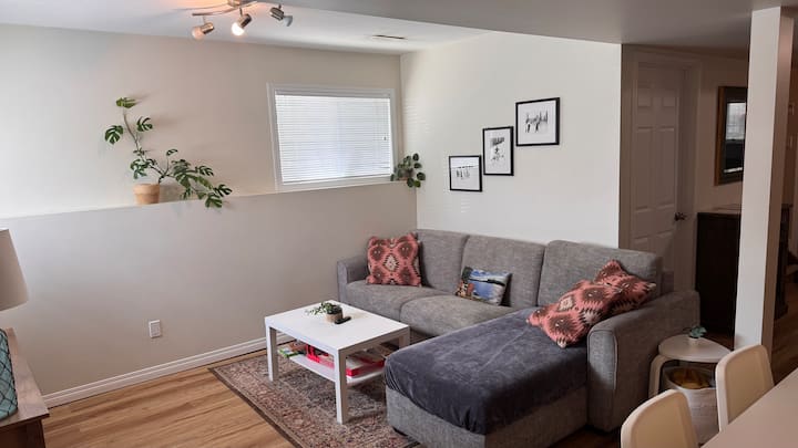 Surprize Suite - Downtown W/ Hot Tub - Fernie