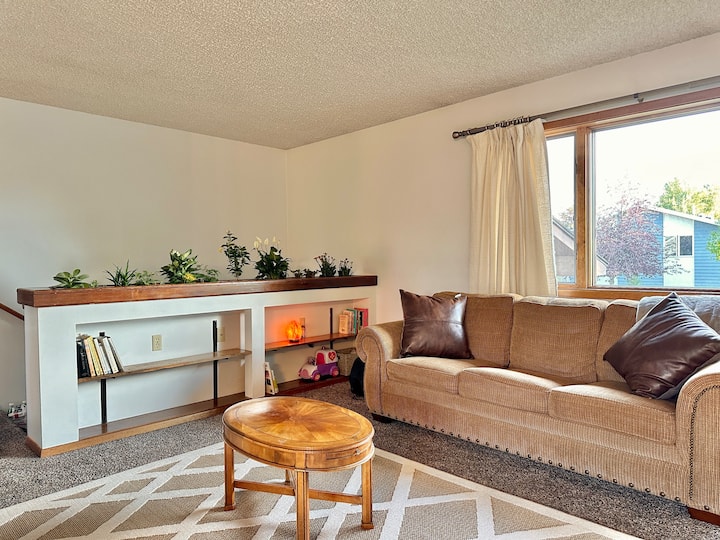 3 Bed Duplex On A Quiet Street. - Butte, MT