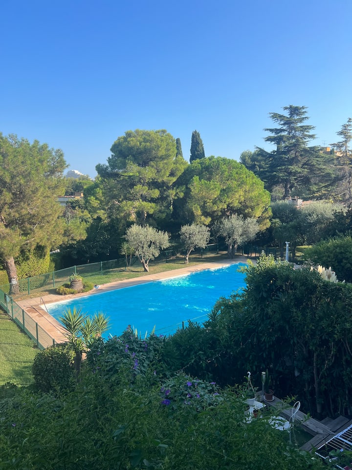 Appartement Sécurisé Piscine Près De Plage Et Mer - Antibes