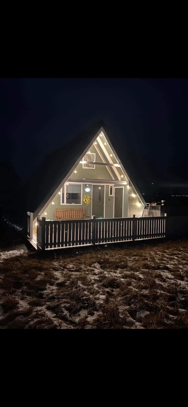 Cozy A-cabin Close To Selfoss With Hot Tub - Iceland