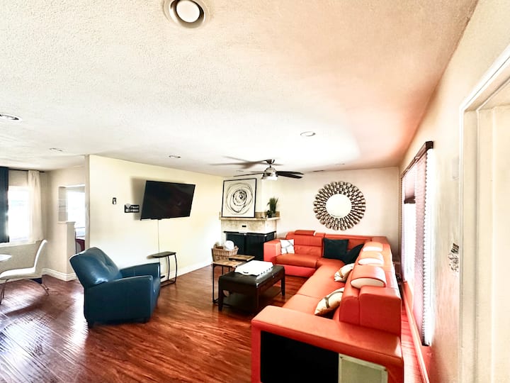 Serenity Rv Parking Entertainer Welcome’s - Sacramento