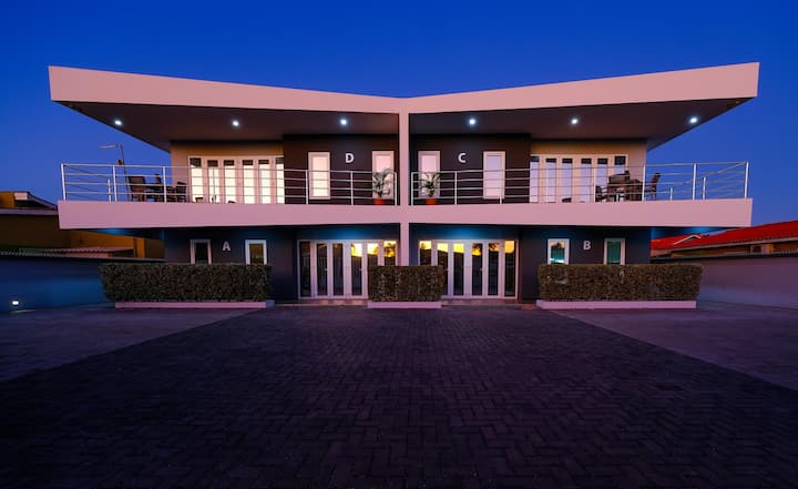 Twentytwo Apartments - C - Curaçao