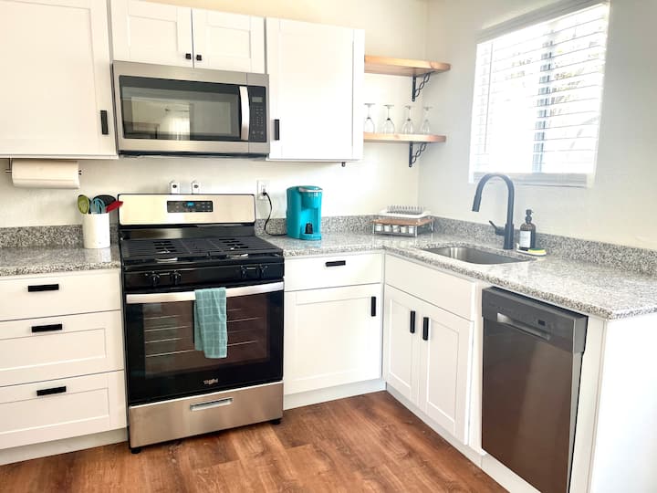 Cozy Home With Fenced Yard For Your Furry Friend - Elko, NV