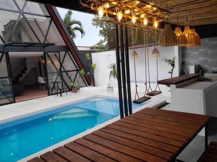 The A Frame Villa Tagaytay By The Guesthouse - Tagaytay