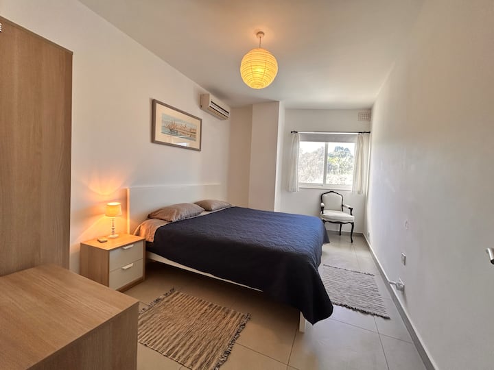 Con Baño De Uso Exclusivo, Ideal Para 2 En Balluta - Malta