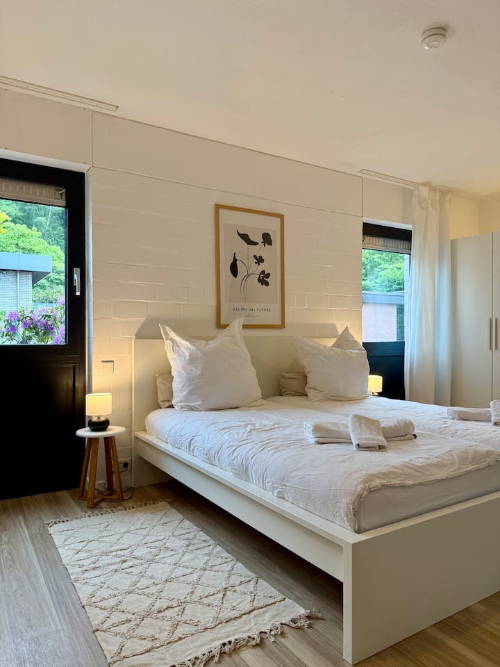 Schönes Apartment Perfekt Für Messe / Urlaub - Düsseldorf