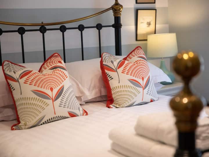 3 Bed In Dartmouth (Oc-74972) - Kingswear Castle