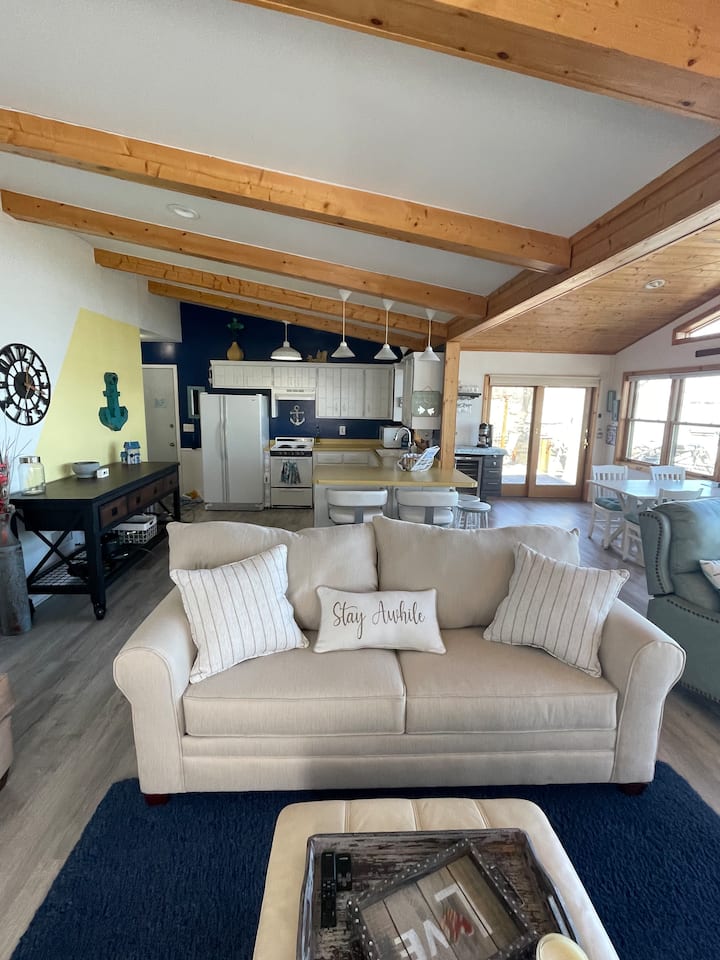 French Lake Cabin - Minnesota