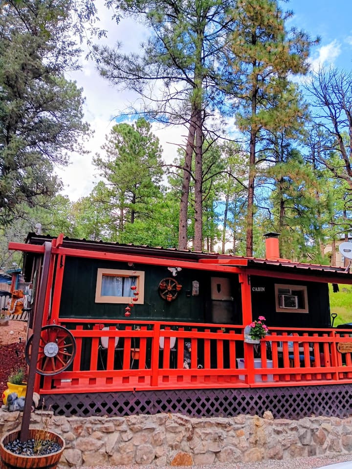 Rated Top 5%*cozy 1950 Retro Rustic Cabin*hot Tub* - Ruidoso, NM