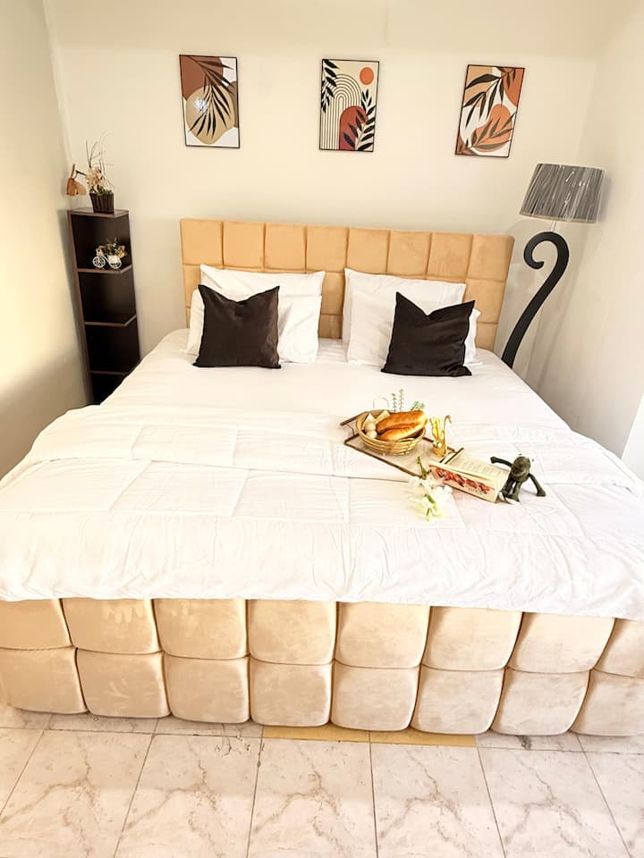 Minimal 3 Bedroom Apartment - Islamabad