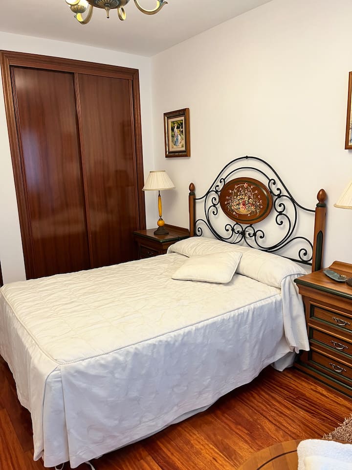 Habitación Con Baño - Sarria