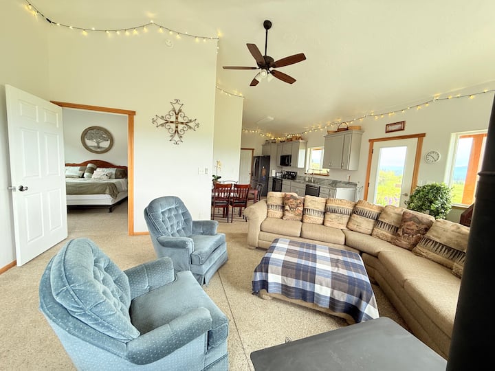 View 360 - Corvallis, MT