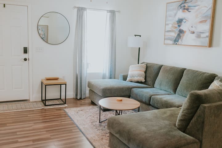 Restful Home Minutes From River - Carlsbad, NM