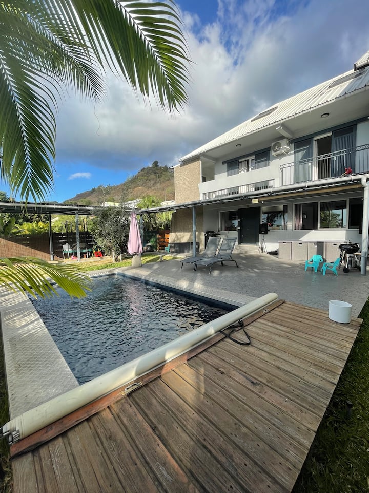 Maison Familiale - Reunión