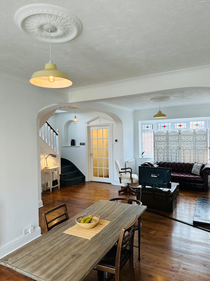 Comfortable 1930s 2 Bed House With Garden - Saint Leonards