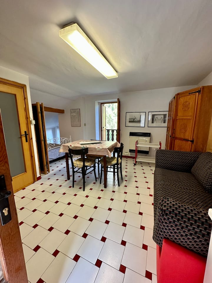 Chalet Cosy Avec Vue Montagnes Et Parking - Champoluc