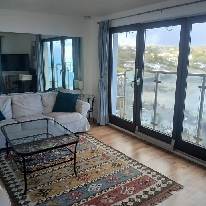 Fabulous Views, Modern, Comfortable In Coverack - Coverack