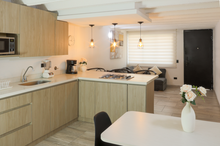 ¡Encantadora Casa En Medellín 7 Hab/7 Baños! - Sabaneta