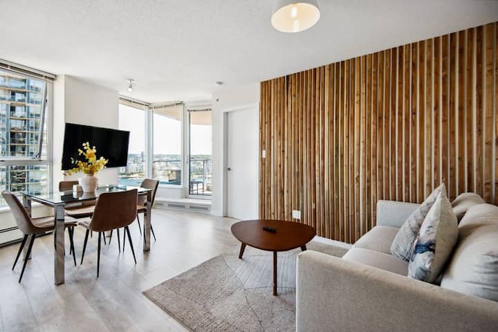 Insane View/stadium/pool/hottub/stand Desk/sleep 7 - Vancouver