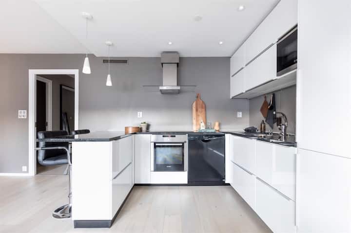 Moderne 4-roms Midt I Sentrum, Parkering I Garasje - Bergen, Norway