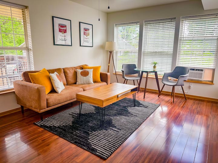 Walk To Old Town, Across From Campus!  Cozy W/yard - Fort Collins, CO