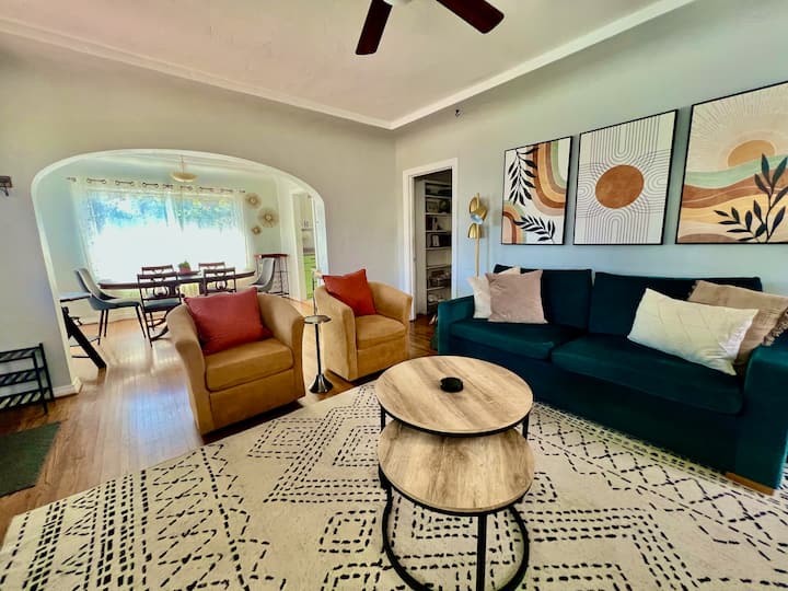 Charming North Park Bungalow Near Balboa Park - San Diego, CA