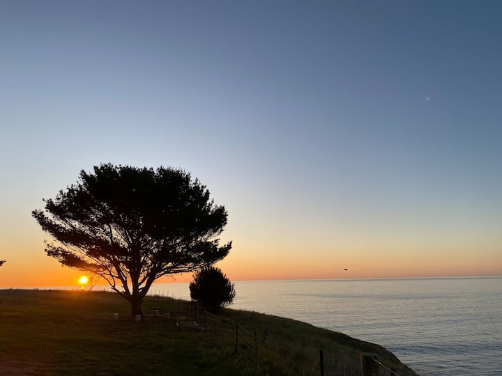 Sweet Olive – Cliffside | Expansive Ocean Views - Adelaide