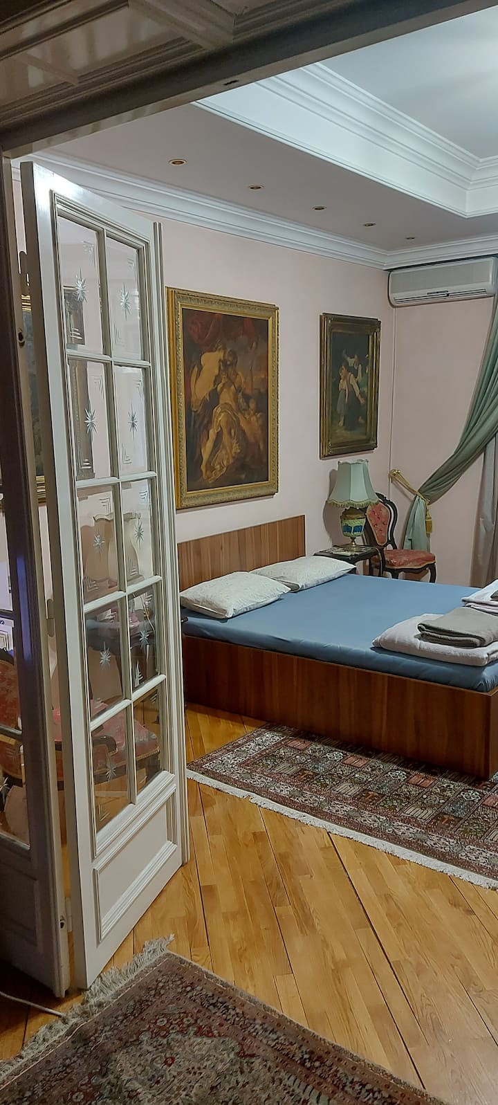 Stylish Spacious, Heart Of Belgrade - Belgrado