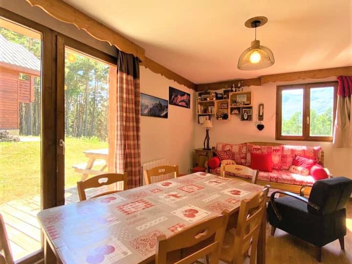 Chalet Familial à La Joue Du Loup Avec Parking - Super Dévoluy