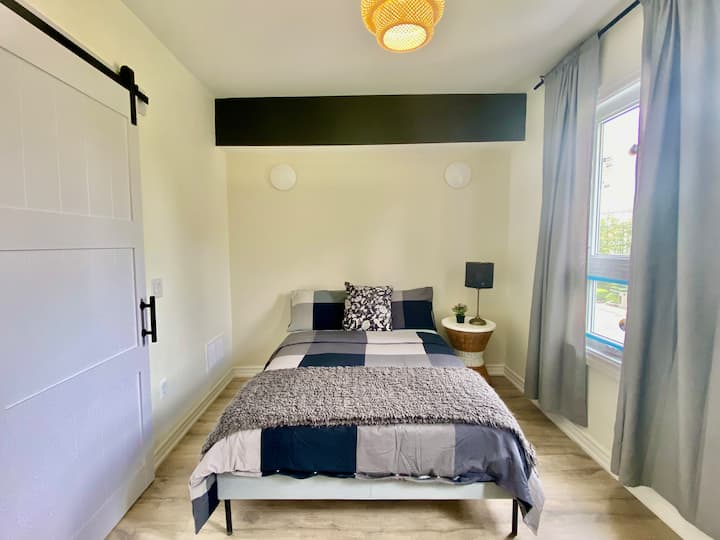 Cozy Private 1-bedroom With Kitchen & Bathroom - Toronto