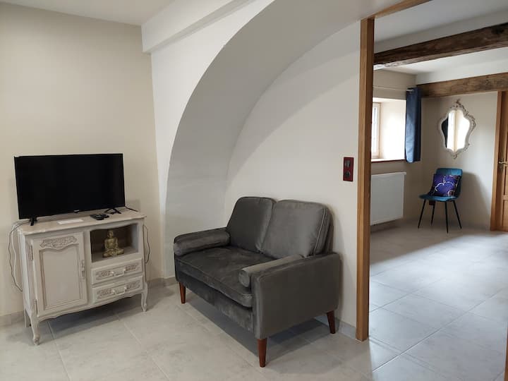 Gîte 3*calme Et Cosy Rdc Dans Dépendances Château - Ardennes